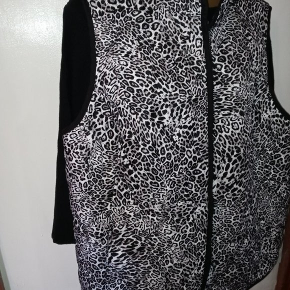 Jones New York | Jackets & Coats | Jones New York Leopard Print Black ...